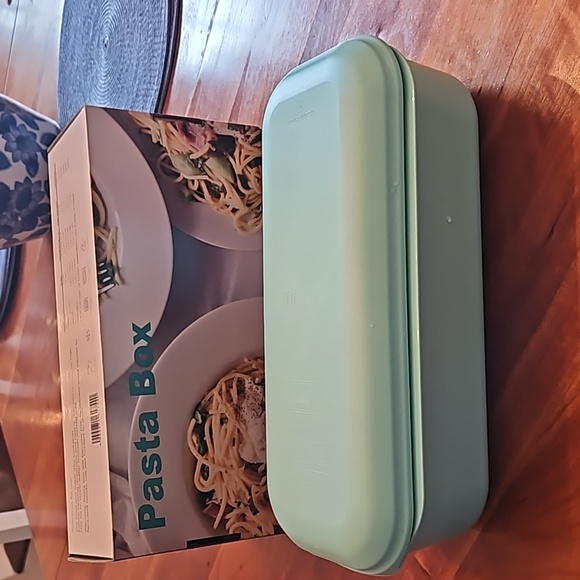 unbranded | Kitchen | New Pasta Or Vegetable Box For Use In Microwave ...